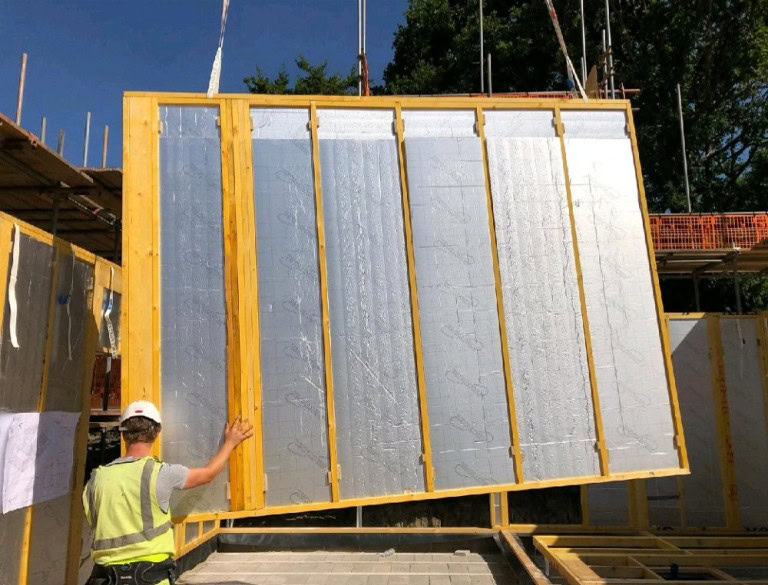 Timber Frame | What are the advantages of closed panel timber frames ...